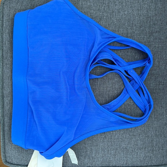 Fabletics | Tops | Fabletics Sports Bra | Poshmark